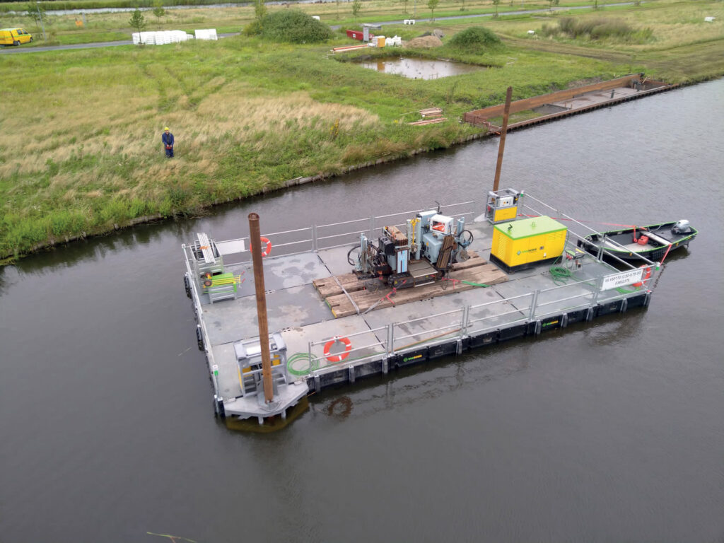 Pontoon hire - wide range of products and tailored advice - Van Schie